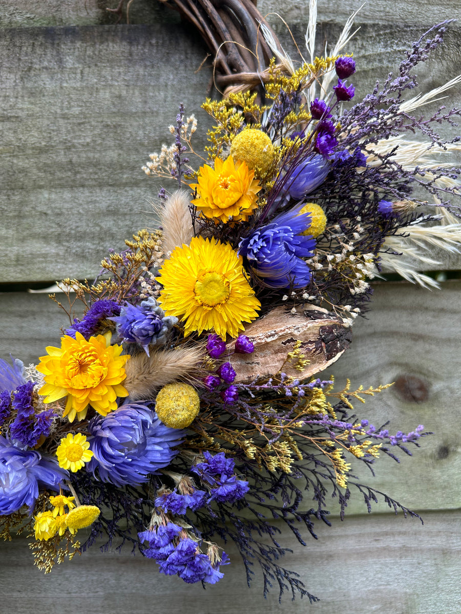 LSU Dried Floral Wreath – Baton Rouge Succulent Co